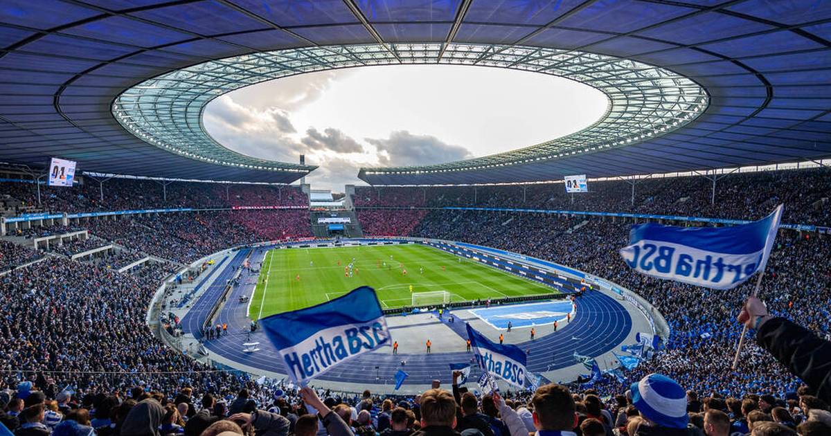 Bundesliga-Relegation: Hertha vermasselt Ticketvergabe und erntet ...