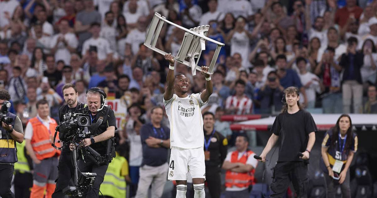 Alabas emotionaler "Stuhl-Abschied" von Real Madrid