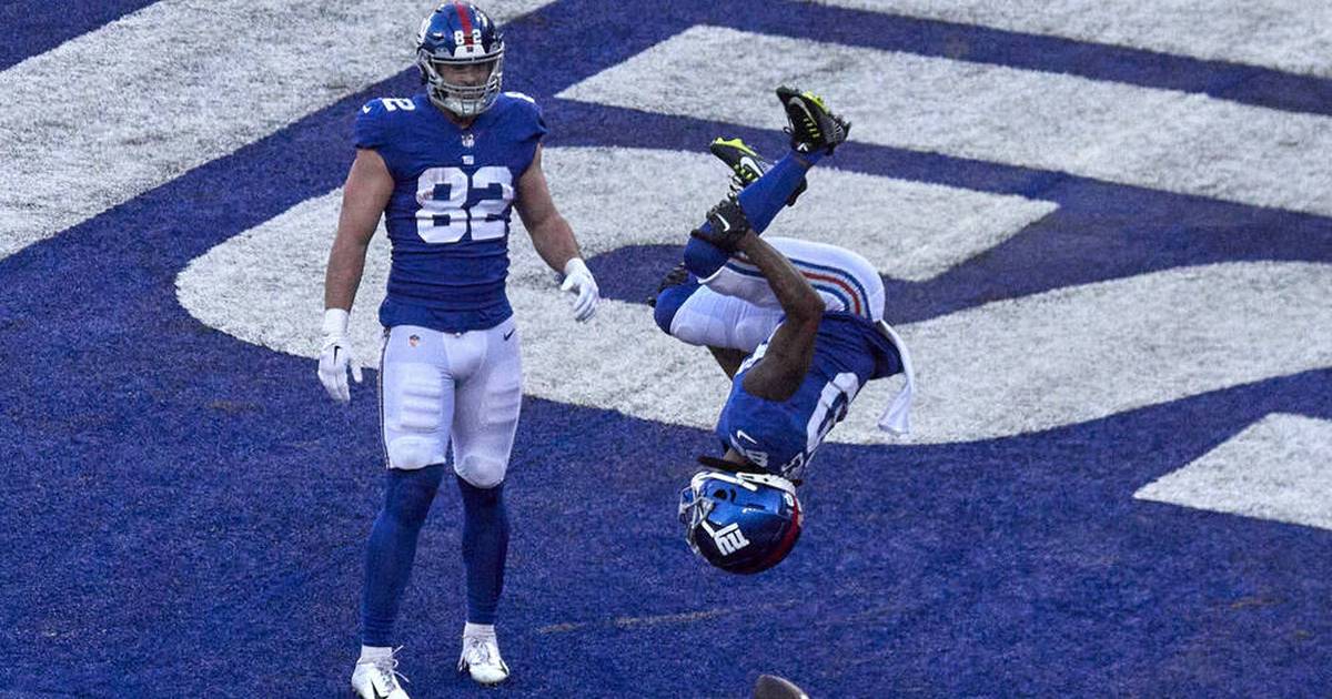 Buffalo Bills Star Player Collapses on Field, Playoff Picture Takes ...