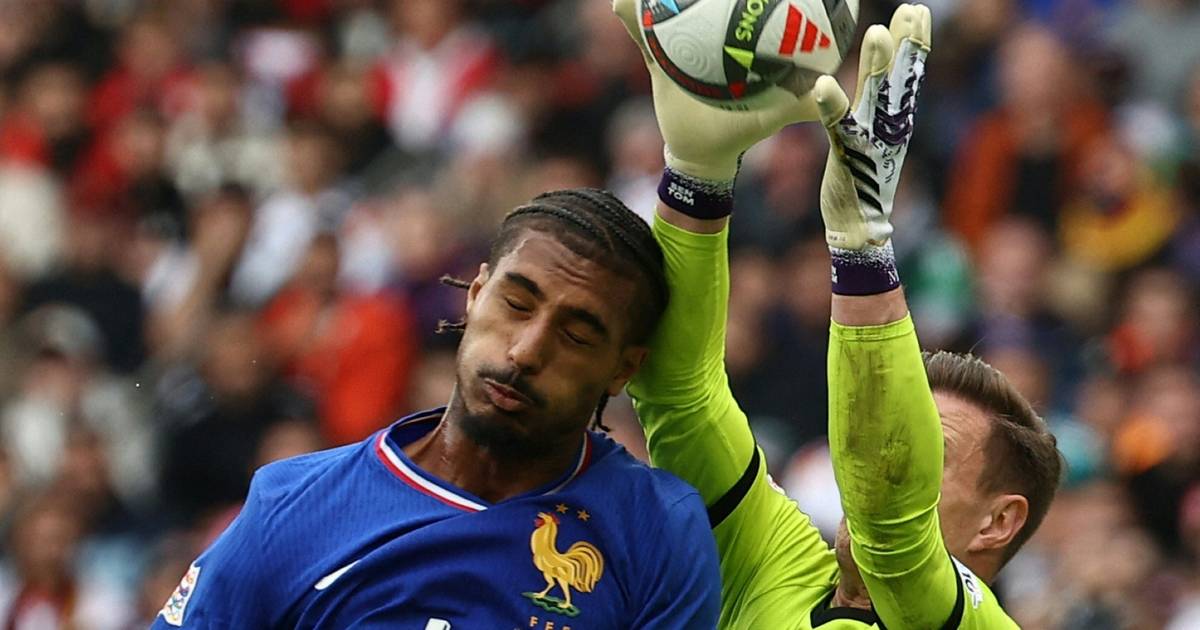 Bayer holt Innenverteidiger Badé aus Sevilla