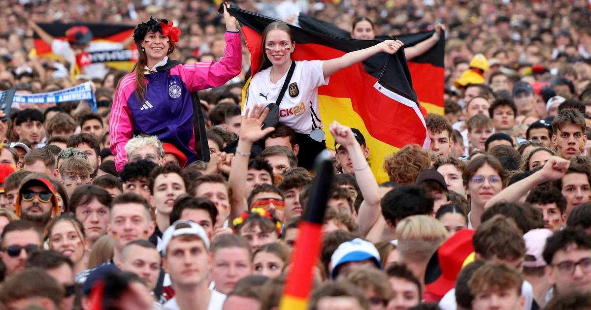 DFB-Elf: WM-Generalprobe vor vollen Rängen