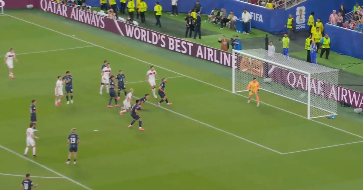 WM 2026: Latte und Pfosten! Irre Szene lässt die Türkei verzweifeln